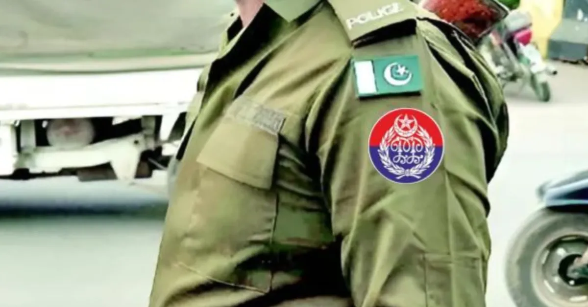 Lahore Police Introduce Strict Social Media Rules, Ban Uniform Use on ...
